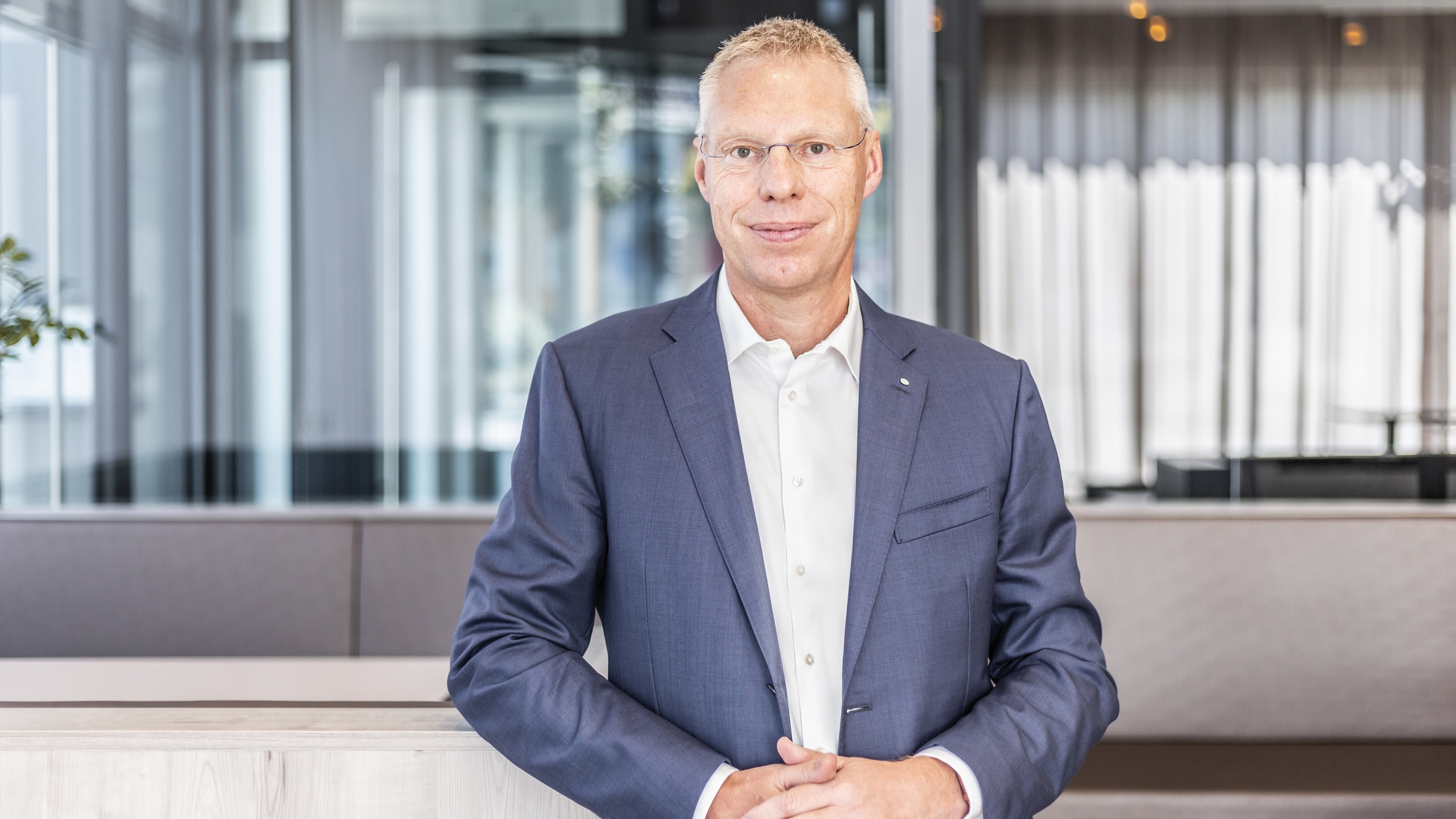 Hella beruft mit Jörg Weisgerber und Stefan van Dalen zwei ...