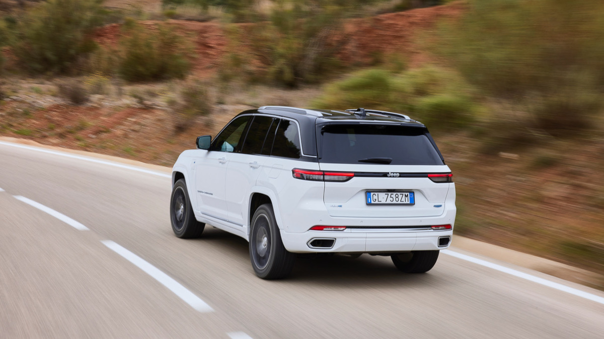 Fahrvorstellung Jeep Grand Cherokee | Automobilwoche.de