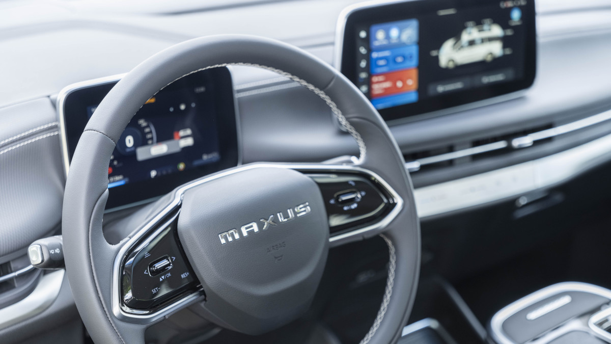 Maxus bringt Mifa9 und T90 EV auf den Markt | Automobilwoche.de