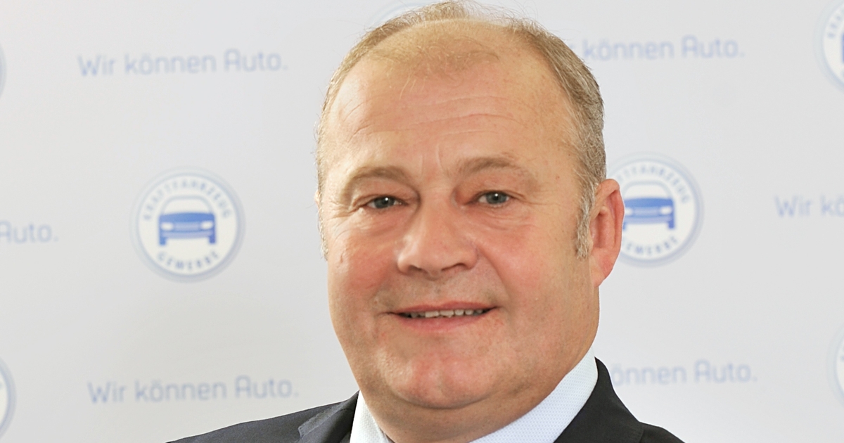 Hülsdonk übergibt Ämter an Grün | Automobilwoche.de