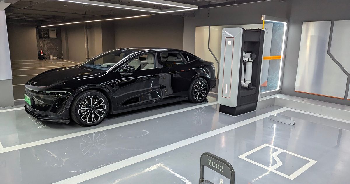 G-Pilot von Geely und Zeekr: Level-3-Parken und Laden | Automobilwoche.de