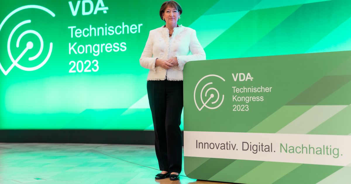 VDA erwartet 2023 über eine Million in Deutschland gebaute E-Autos ...