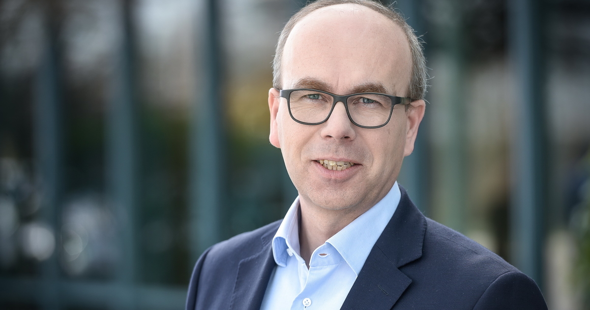 Interview mit Accenture-Automotive-Chef Axel Schmidt | Automobilwoche.de