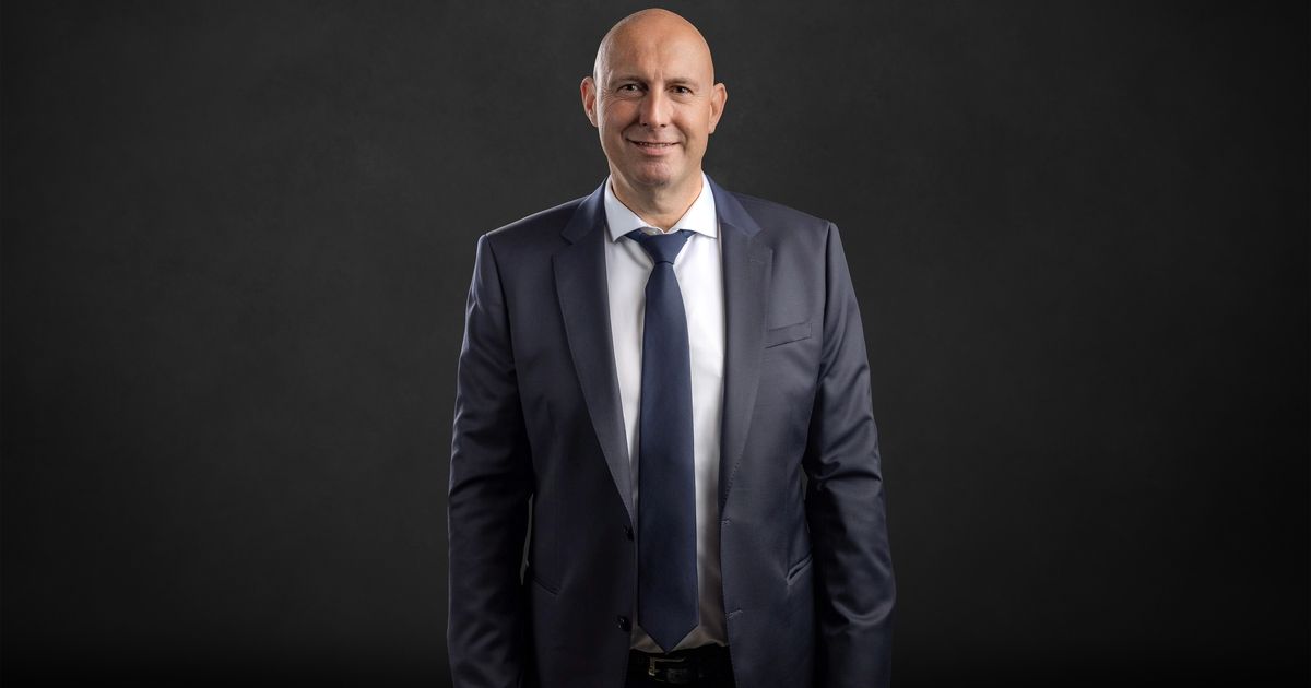 Torsten Kurz ist neuer CFO der Dräxlmaier Group | Automobilwoche.de