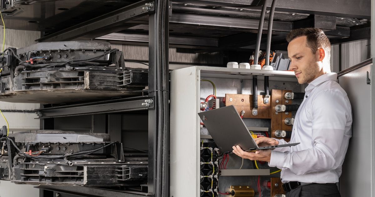 RWTH Aachen: Zweites Leben für alte E-Auto-Batterien | Automobilwoche.de