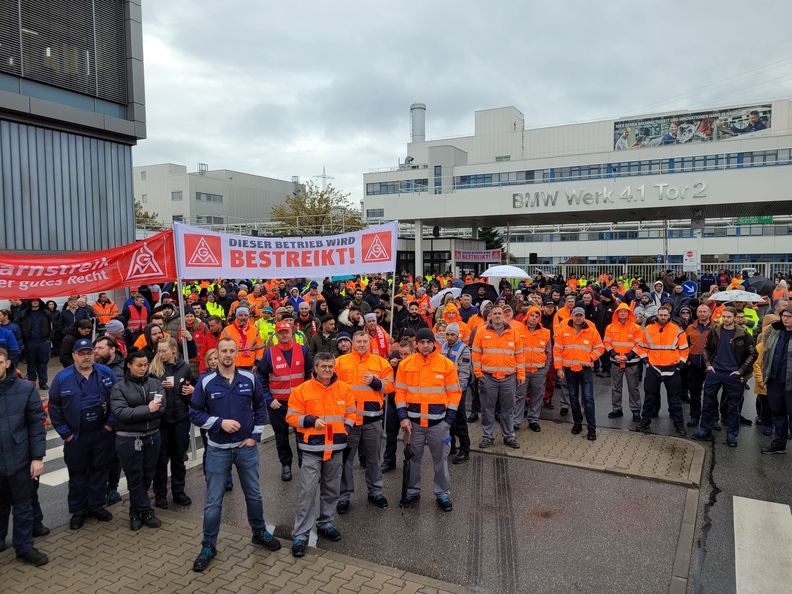 Verhandlungen IG Metall: Bayern übernimmt Tarifabschluss ...