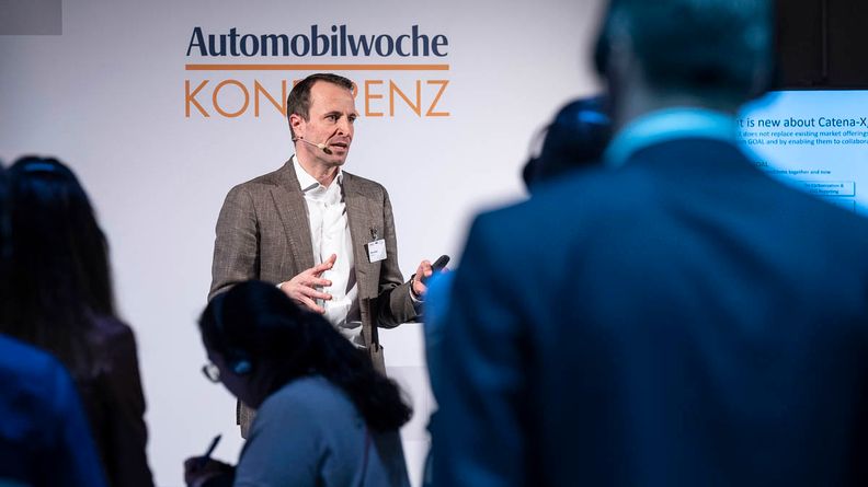 Catena X in der Automobilindustrie: Datenfluss vom Recycler bis zum ...